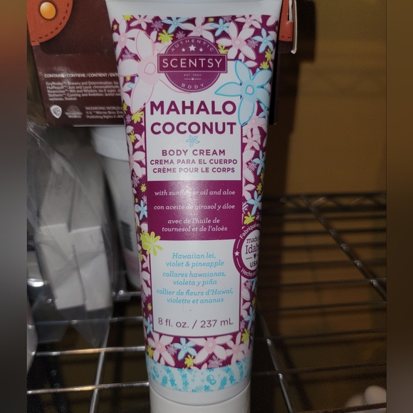 Scentsy | Bath & Body | New Scentsy Mahalo Coconut Body Cream | Poshmark